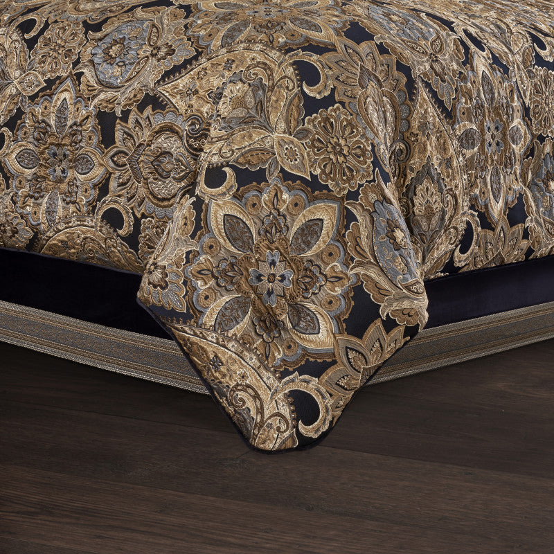 Amara Comforter Set – J. Queen New York