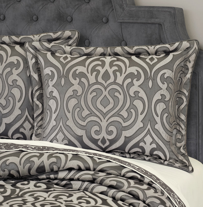 Luxury Bedding Collections | J. Queen New York
