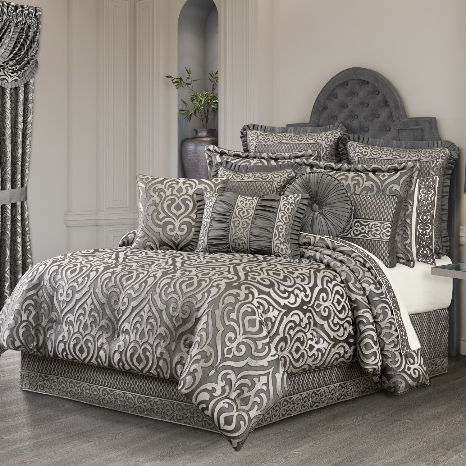 Bolero Comforter Set – J. Queen New York
