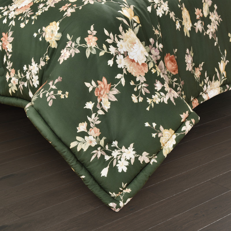 Brittany Comforter Set – J. Queen New York