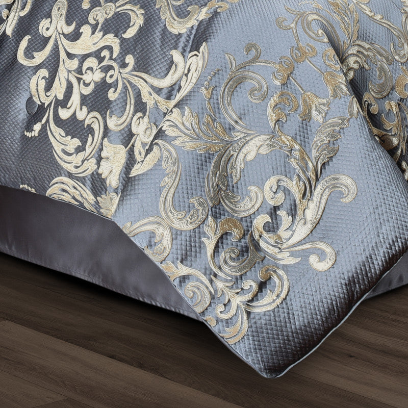 Dicaprio Comforter Set – J. Queen New York