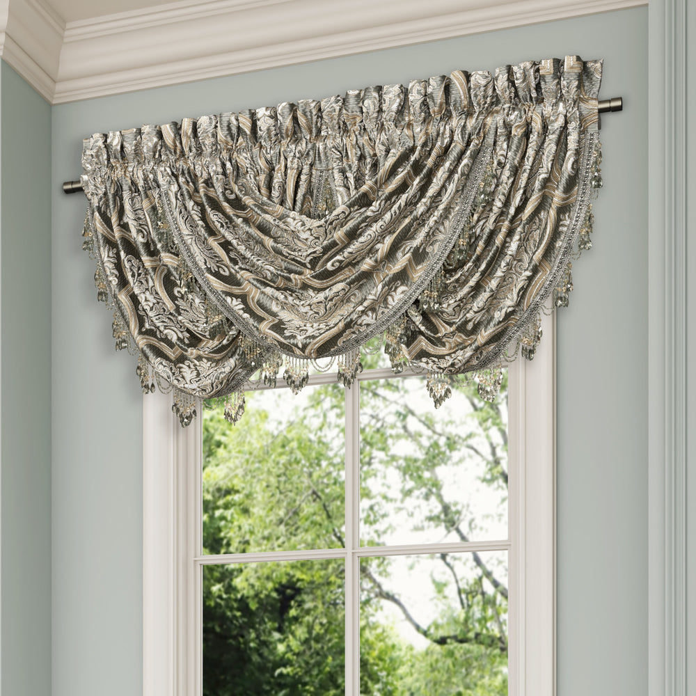 Stylish Valances | J. Queen New York