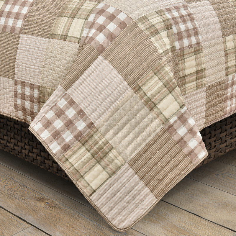 Mayfair Quilt – J. Queen New York