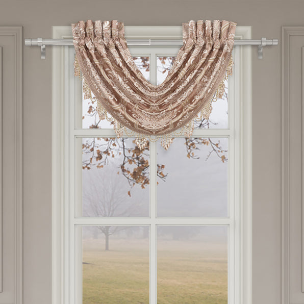 Stylish Valances | J. Queen New York