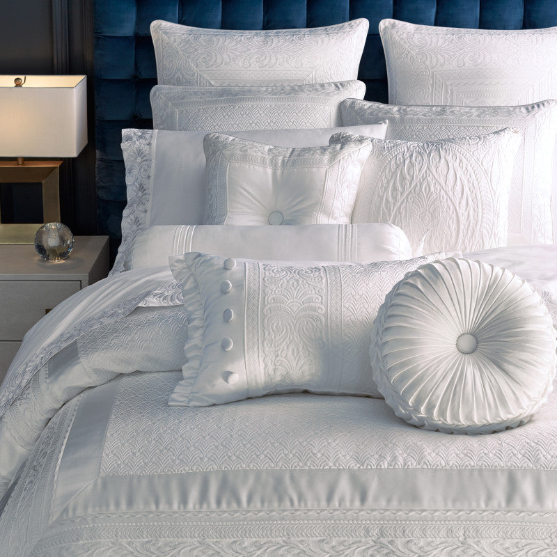 Becco Comforter Set – J. Queen New York