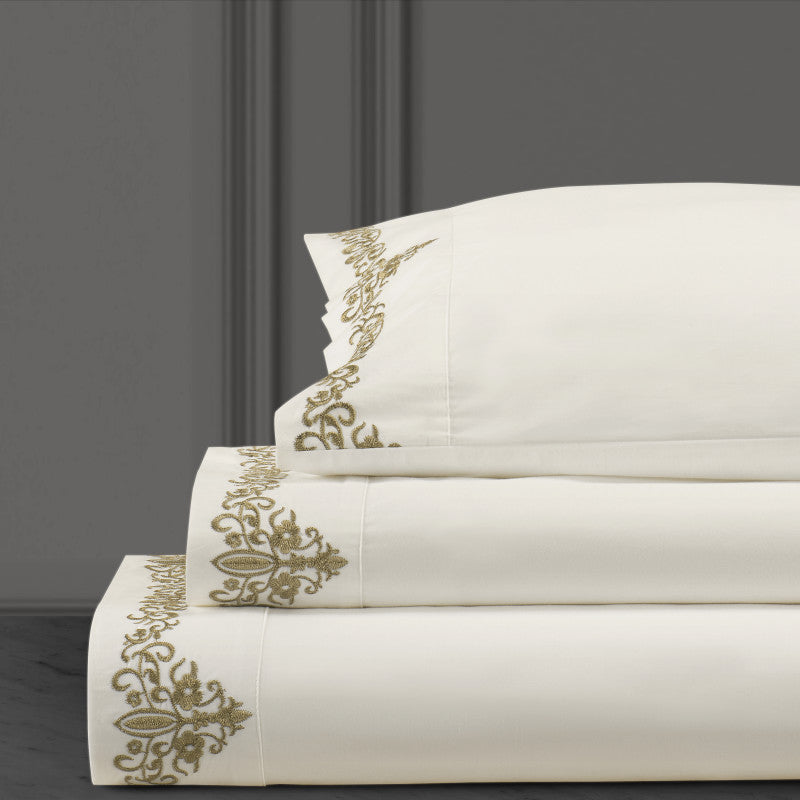 Noelle Collection – J. Queen New York