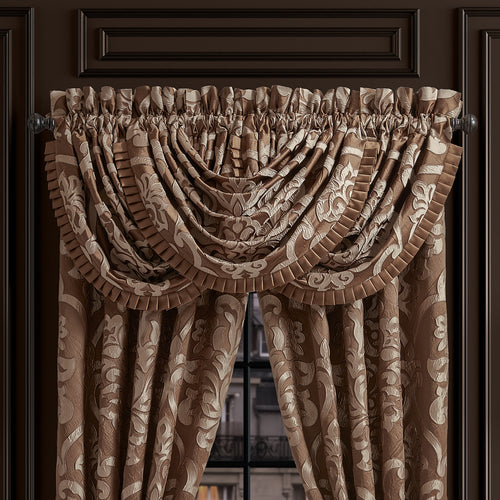 Surano Comforter Set - | J. Queen New York