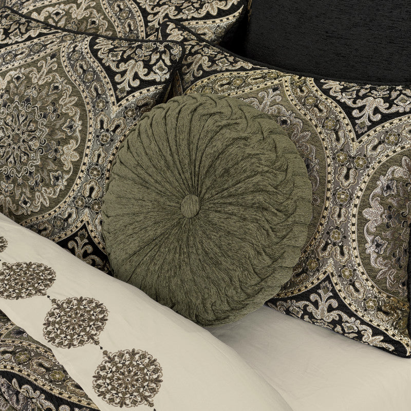 Terra Tufted Round Decorative Throw Pillow – J. Queen New York